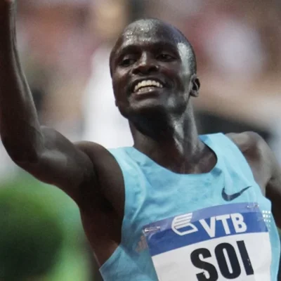 ¡Espectacular! Con un remate en los últimos metros, Edwin Soi se quedó ...