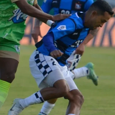 ⚽ Angelo Peña casi convierte un segundo gol para Chicó