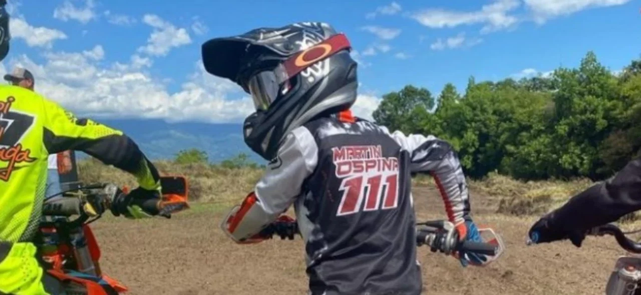 Martín Ospina, con 9 años, es la promesa del motocross colombiano