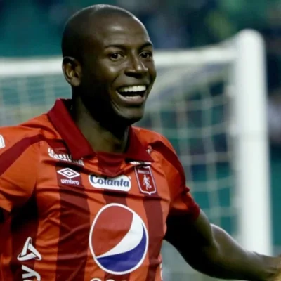 Adrián Ramos, entre la MLS y continuar en el fútbol colombiano