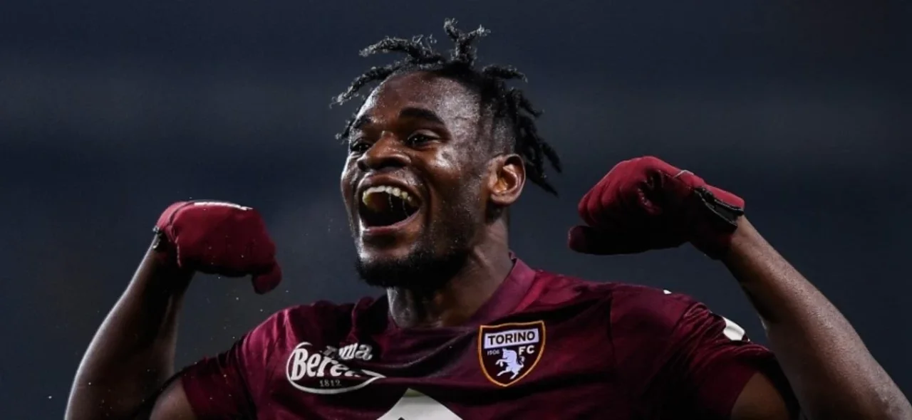 Duvan Zapata, considerado uno de los jugadores más difíciles de marcar ...