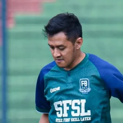 ¡Imágenes sensibles! Futbolista falleció tras el impacto de un rayo