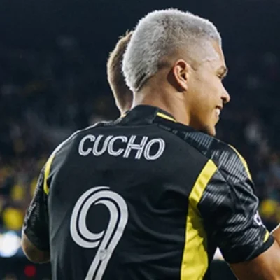 ‘Cucho’ Hernández respondió a su no llamado de Colombia con gol y ...