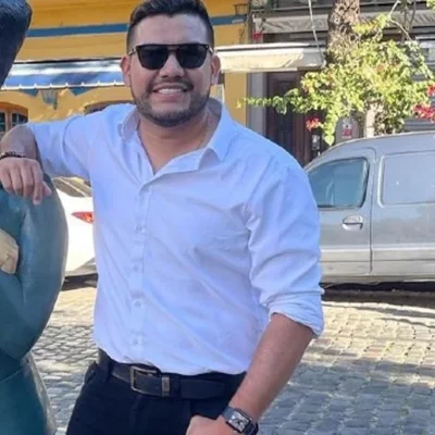 Mira el capítulo de What The Fun con el imitador George Pinzón