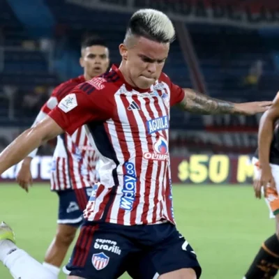 Walmer Pacheco podría tener los días contados en Junior
