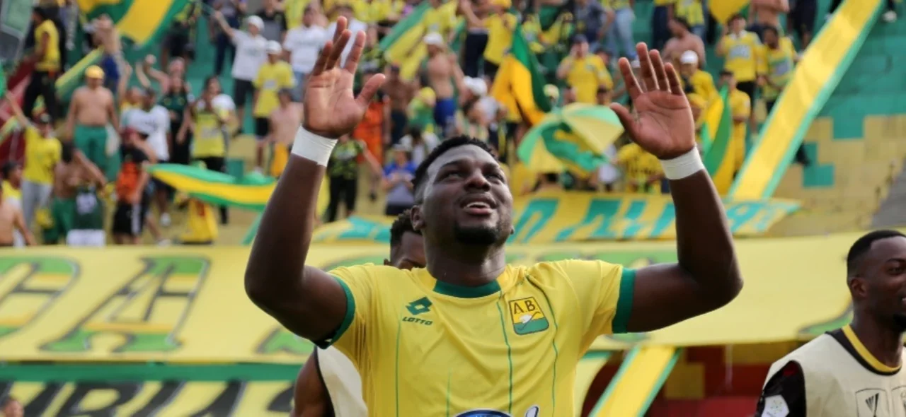 Daniel Mosquera, nuevo jugador de Hellas Verona tras ser campeón ...