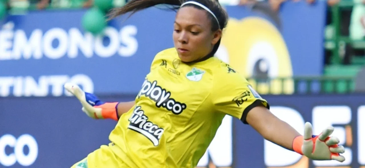 ¡Una muralla! Agudelo ahogó el grito de gol de Santa Fe Femenino