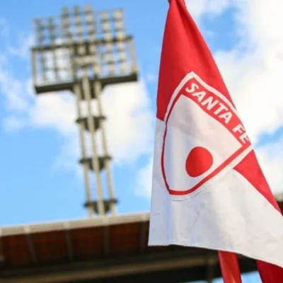 ¡Admirable! Santa Fe homenajeó a Natalia Gaitán, previo al clásico