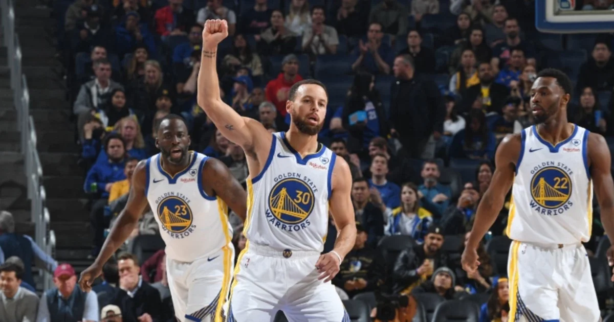 Curry y Davis encabezan la lista de reservas para el All-Star Game de ...