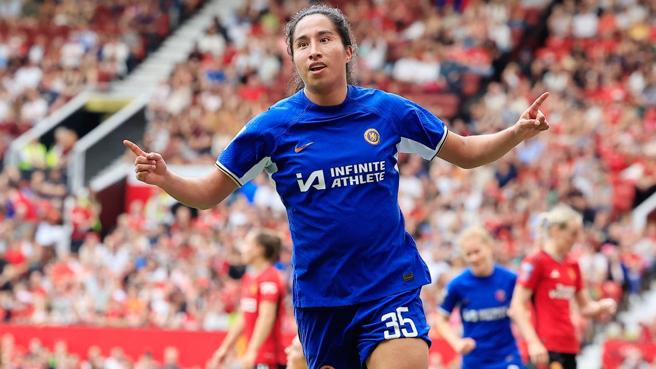 Mayra Ramírez marcó un golazo y reafirma su buen momento en Inglaterra