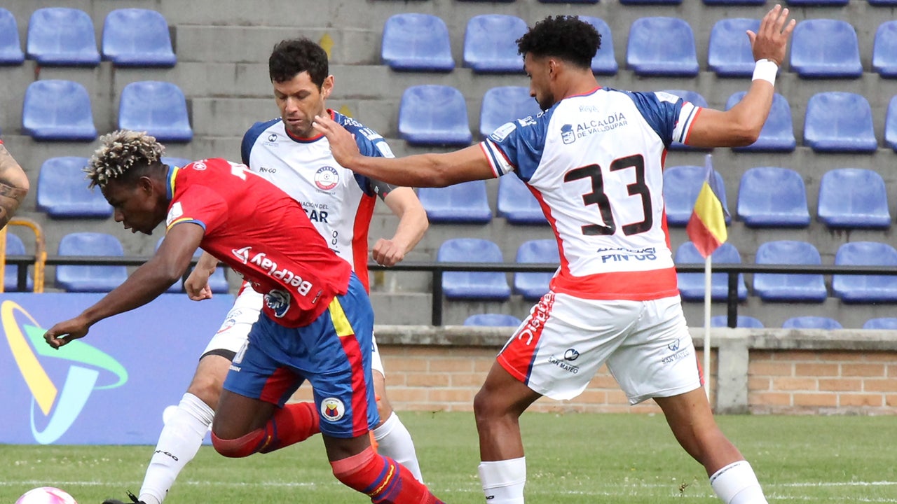 Un perro invadió la cancha en Deportivo Pasto vs. Alianza