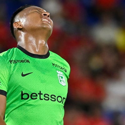 Alfredo Morelos recibe dura sanción y multa millonaria en Nacional
