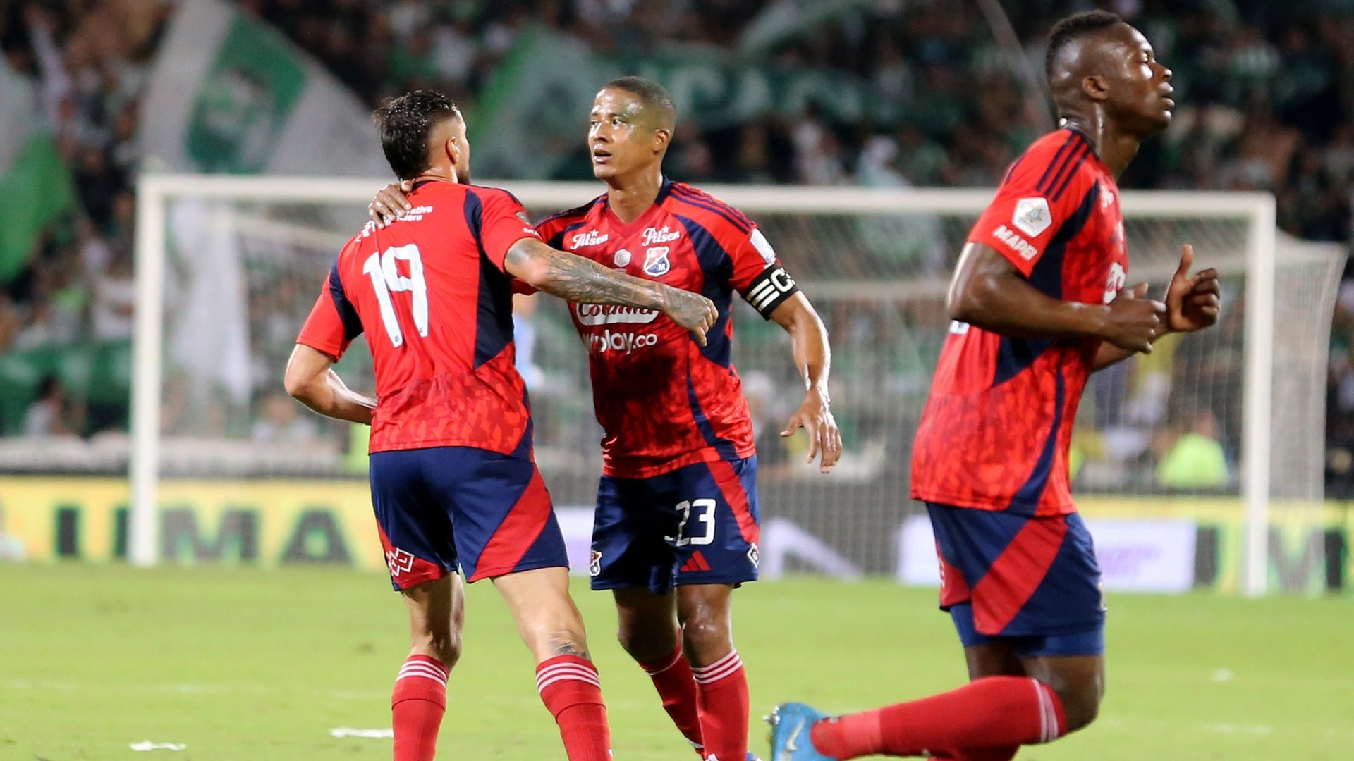 Con Luis Díaz titular, Bayern Múnich aplastó a Pafos en Champions