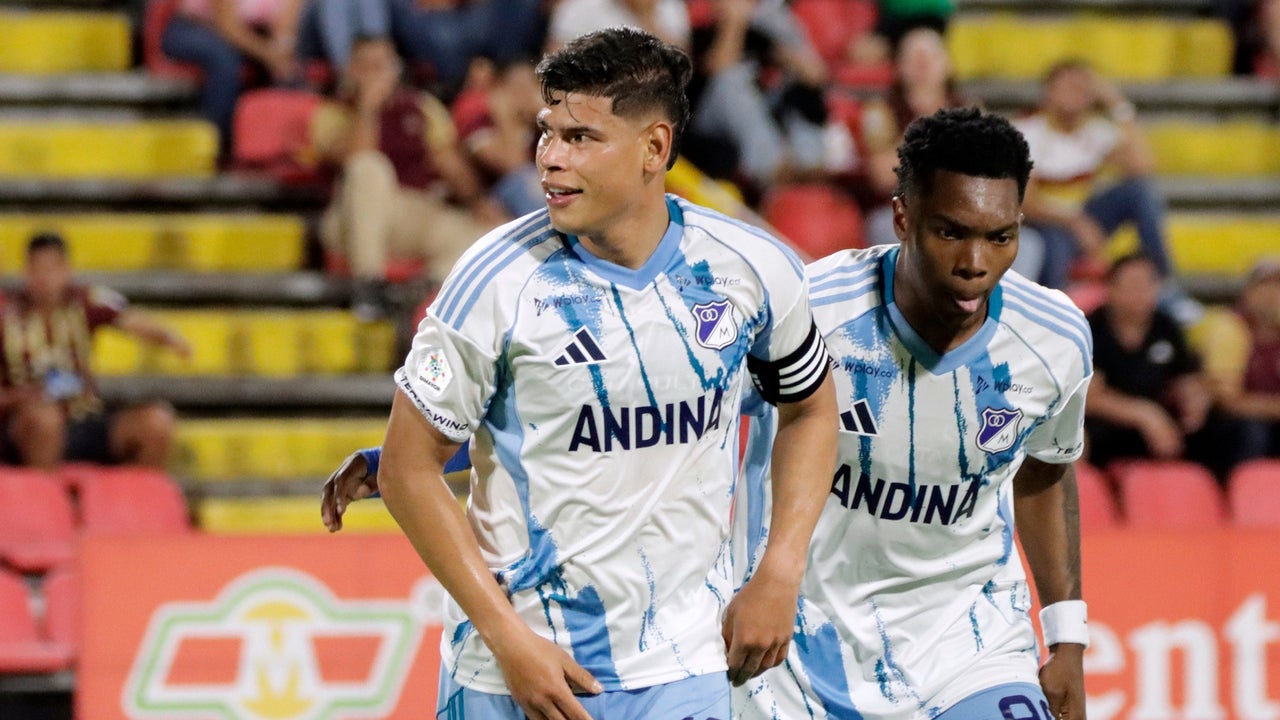 Jorge Arias recibió la roja y dejó a Millonarios con un jugador menos