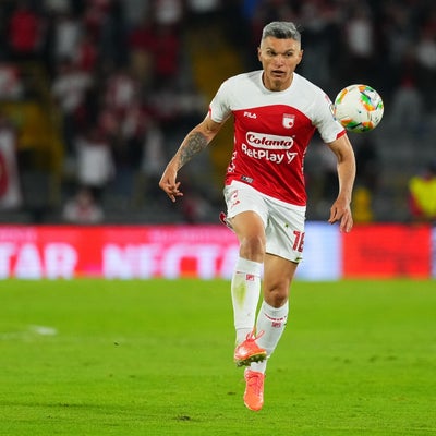 Daniel Torres lanza desafío a hinchas de Santa Fe tras clasificar