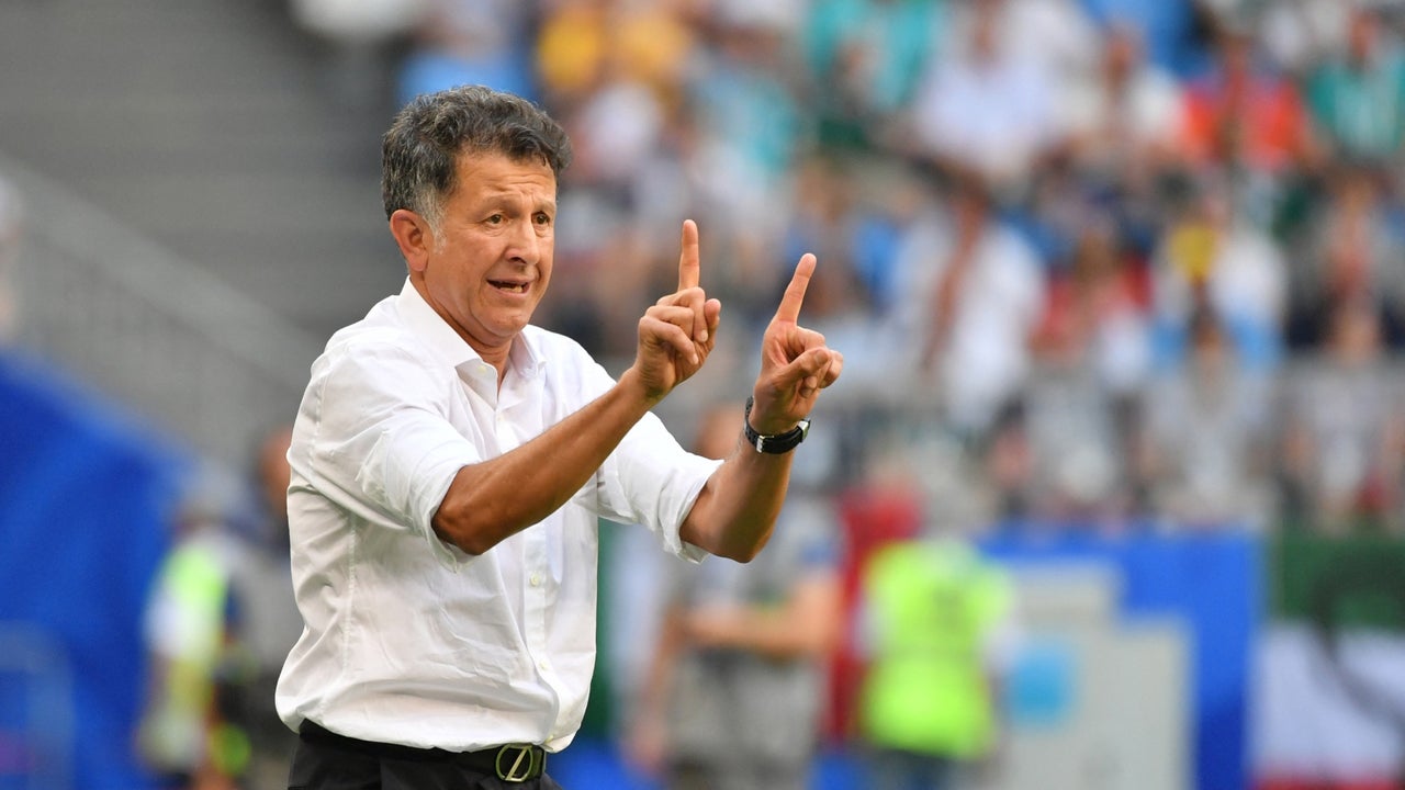 Juan Carlos Osorio fue presentado por su nuevo club