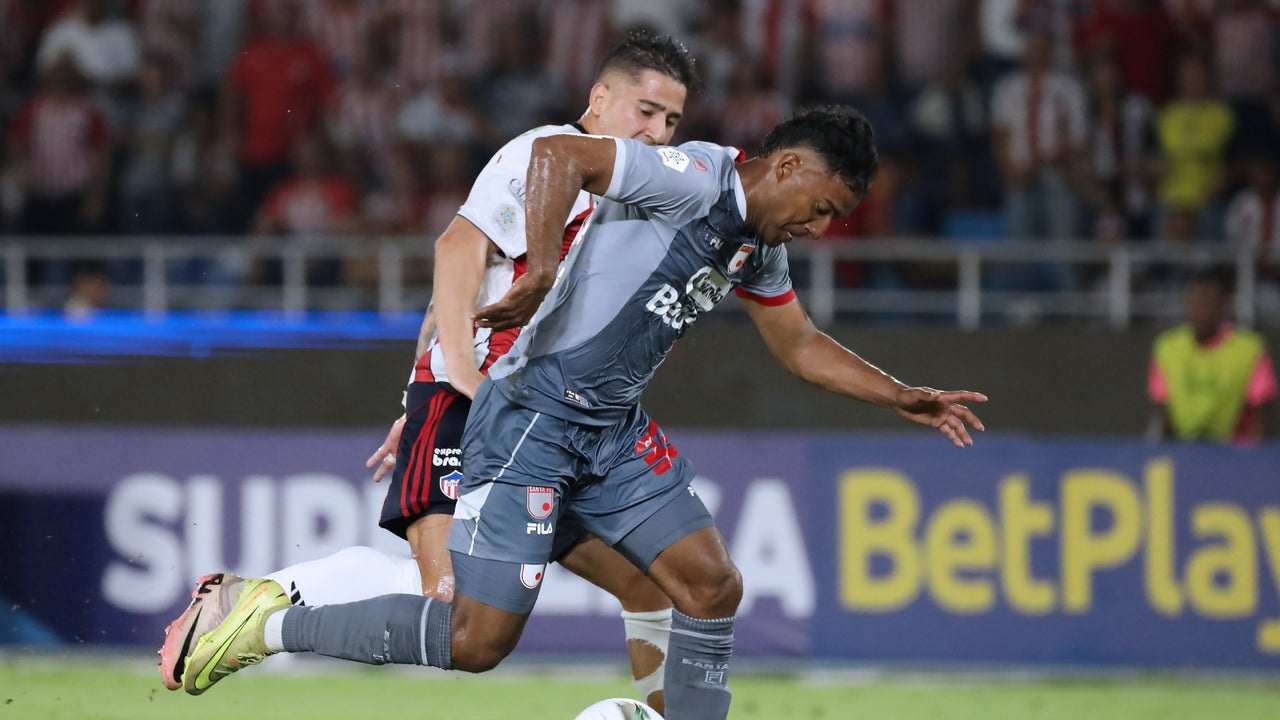 Santa Fe vs. Junior: así les ha ido con el árbitro Jairo Mayorga