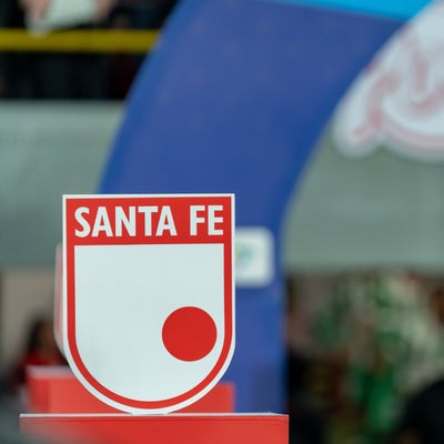 Santa Fe recupera a dos jugadores clave para enfrentar a Cali