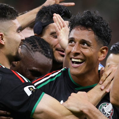 México clasificó en la Copa Mundial de la FIFA™ tras vencer a Corea