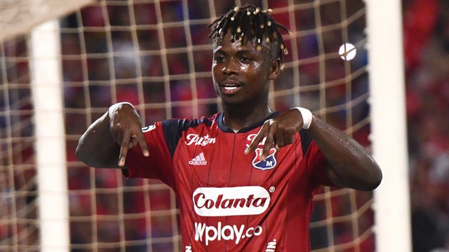 Déinner Quiñones firmó contrato con nuevo club en Liga BetPlay